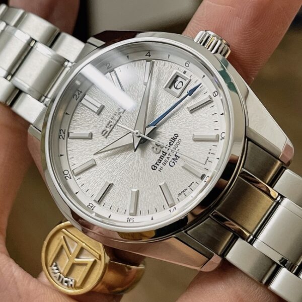 Grand Seiko SBGJ001 Hi-Beat 36000 GMT - Calibre 9S86