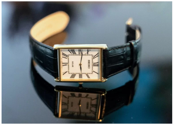 NHỮNG MẪU ĐỒNG HỒ SEIKO TANK HOT NHẤT NĂM 2023