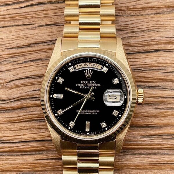 Rolex Oyster Perpetual DayDate 18038 Automatic 36mm