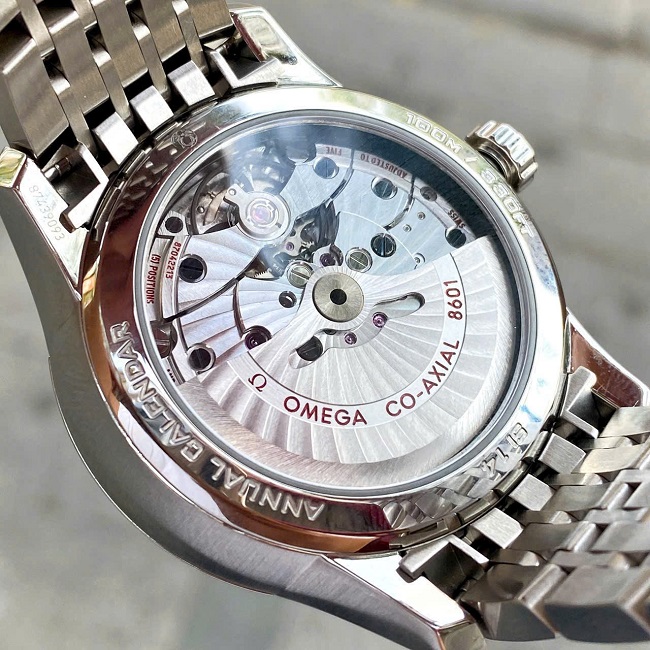 Omega DeVille Co-Axial Annual Calendar 431.10.41.22.02.001