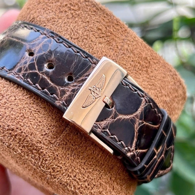 Breitling Transocean Chronograph 18k Rose Gold RB0152