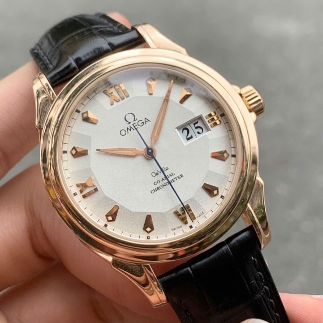 Omega bát quái vàng hồng 18k - Big Date - Limited Edition